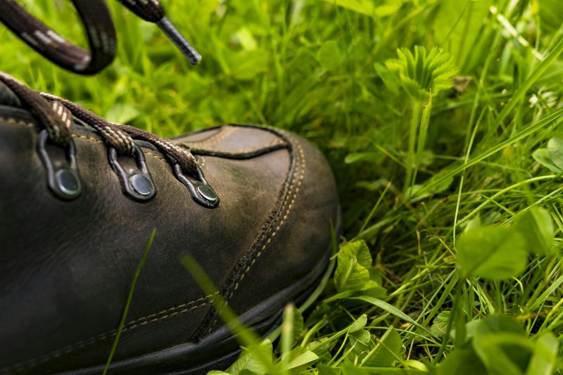 Step-by-Step Guide To Choosing The Right Hiking Boots
